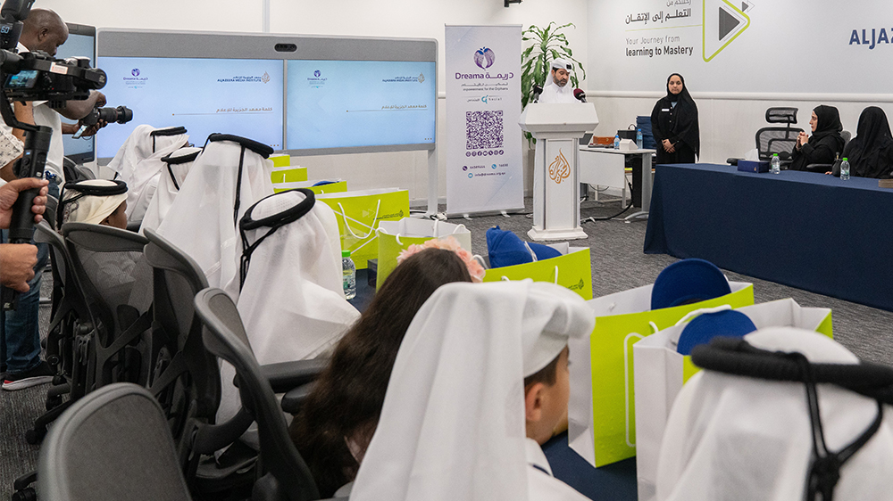 "Learn Arabic" launched seven educational courses | Al Jazeera Media Institute